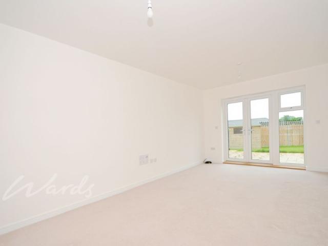 3 bedroom detached house to rent