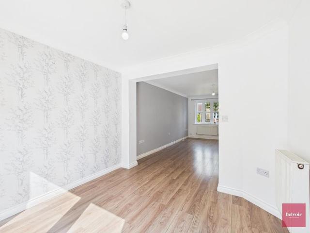 3 bedroom detached house to rent