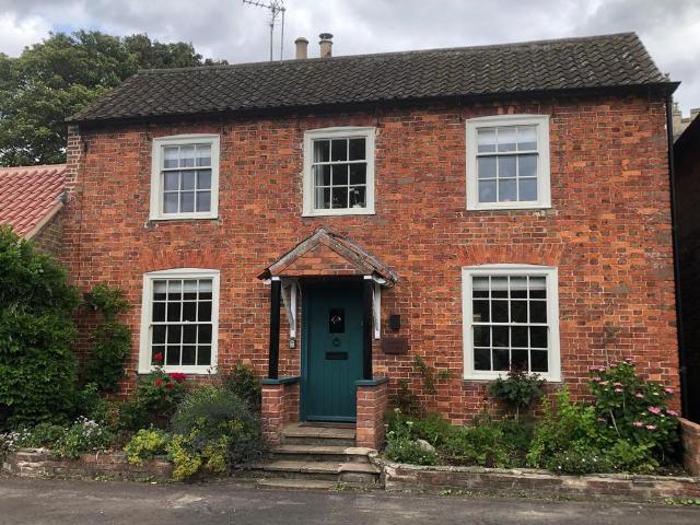 3 bedroom detached house to rent