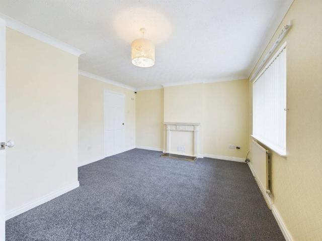 3 bedroom detached house to rent