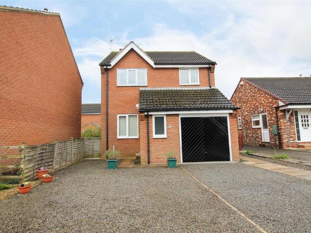 3 bedroom detached house to rent
