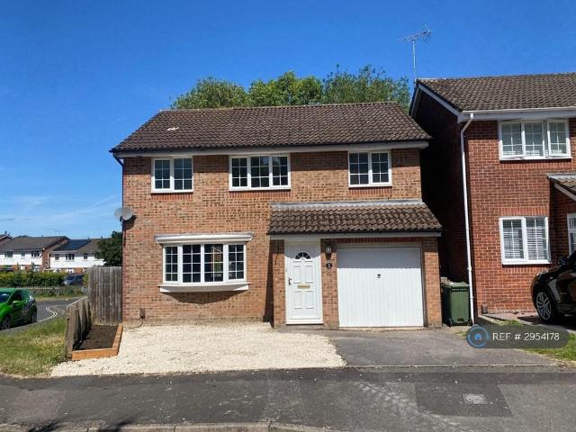 3 bedroom detached house to rent