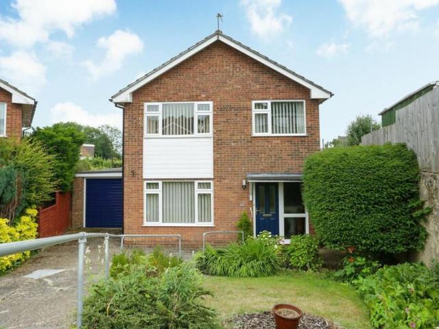 3 bedroom detached house to rent