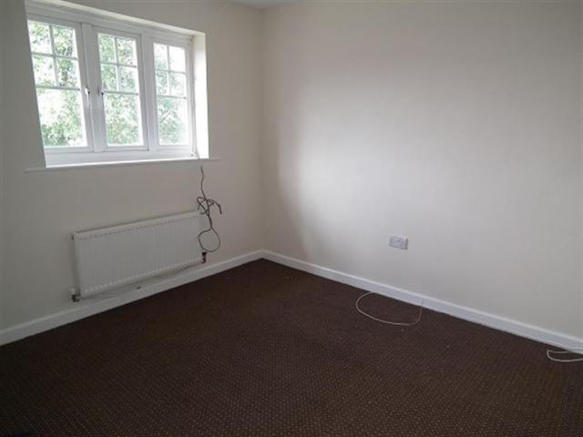 3 bedroom detached house to rent