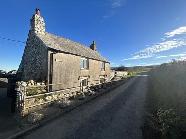 3 bedroom detached house to rent