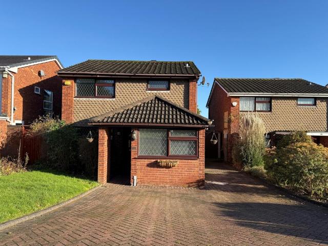 3 bedroom detached house to rent