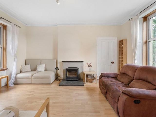 3 bedroom detached house to rent
