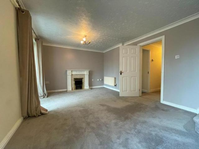 3 bedroom detached house to rent