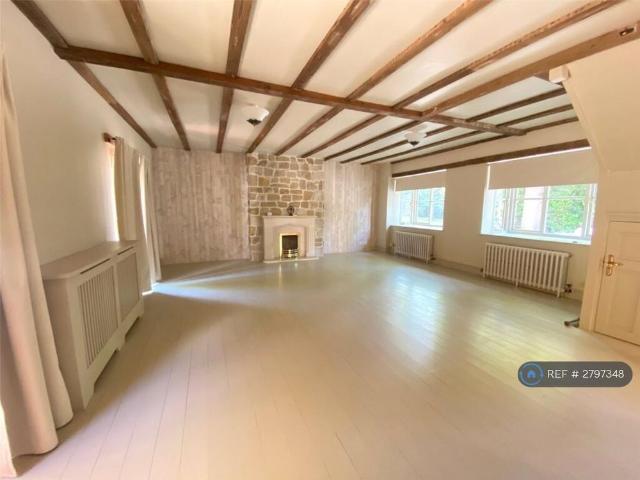 3 bedroom detached house to rent