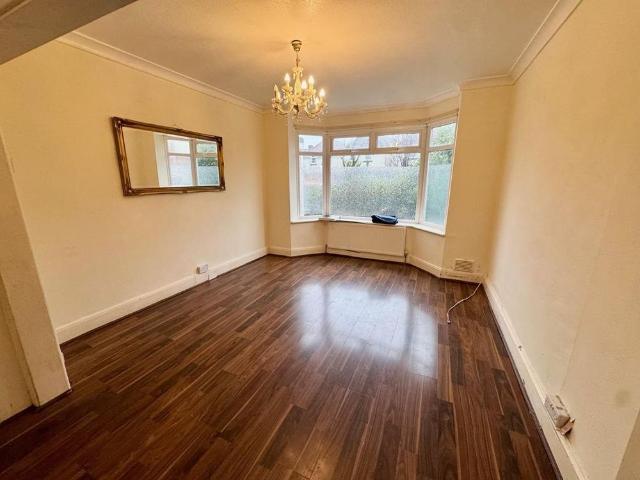3 bedroom detached house to rent