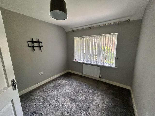 3 bedroom detached house to rent