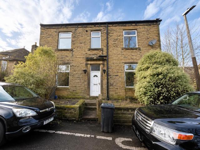 3 bedroom detached house to rent