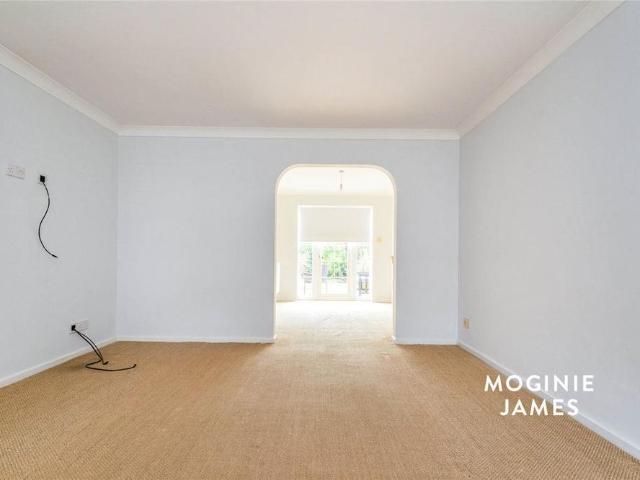3 bedroom detached house to rent