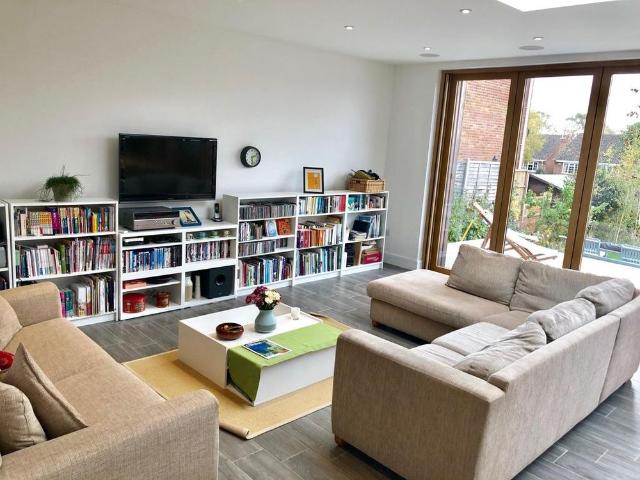 3 bedroom detached house to rent