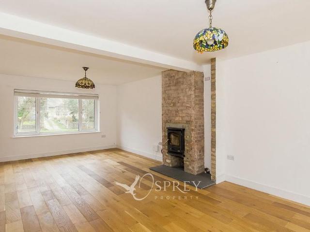 3 bedroom detached house to rent