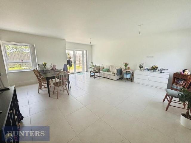 3 bedroom detached house to rent