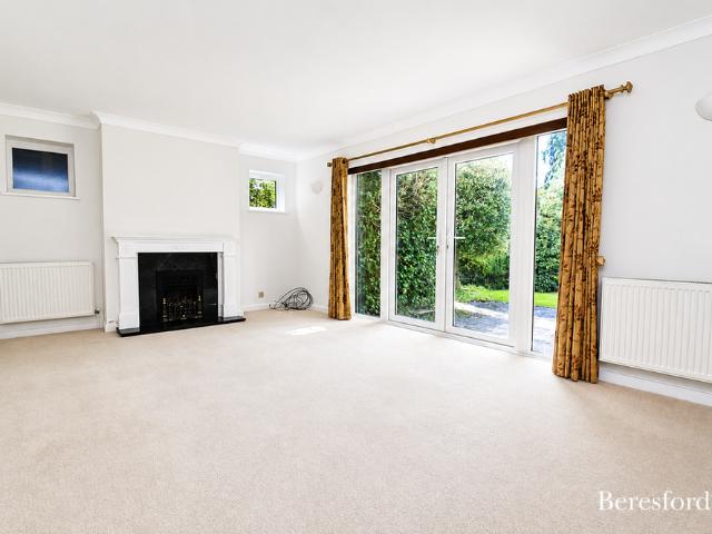 3 bedroom detached house to rent