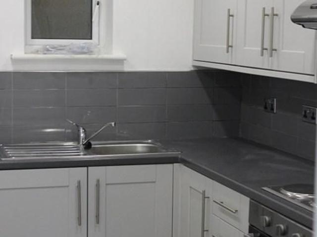 3 bedroom detached house to rent
