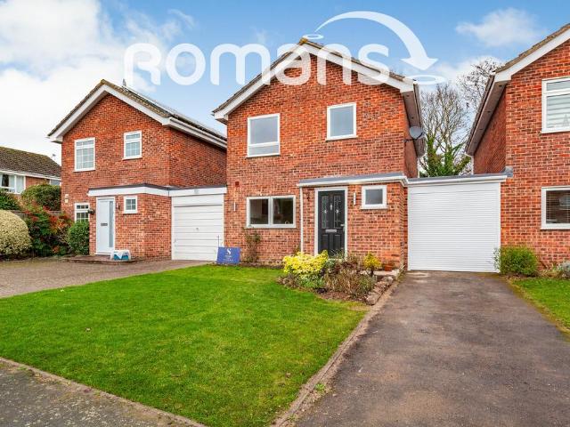 3 bedroom detached house to rent
