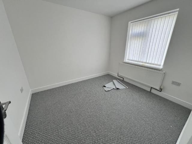 3 bedroom detached house to rent
