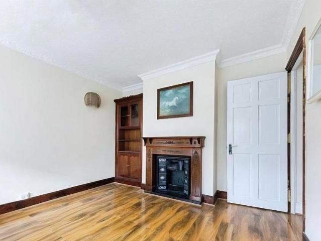 3 bedroom detached house to rent