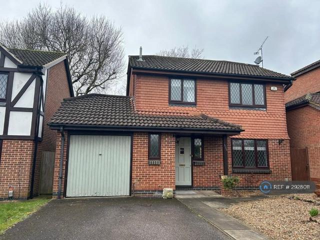3 bedroom detached house to rent