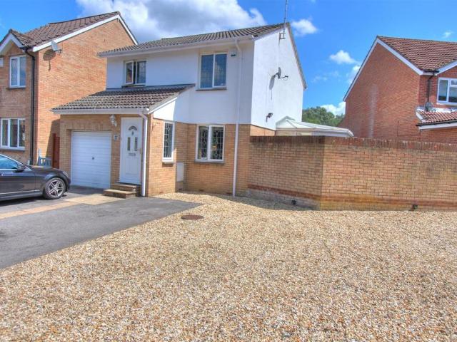 3 bedroom detached house to rent