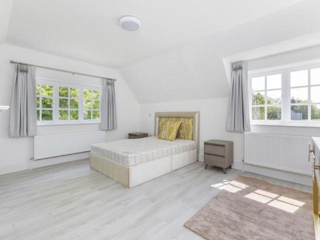 3 bedroom detached house to rent