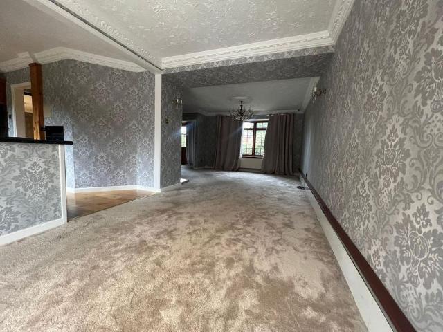 3 bedroom detached house to rent