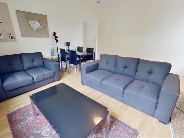 3 bedroom detached house to rent