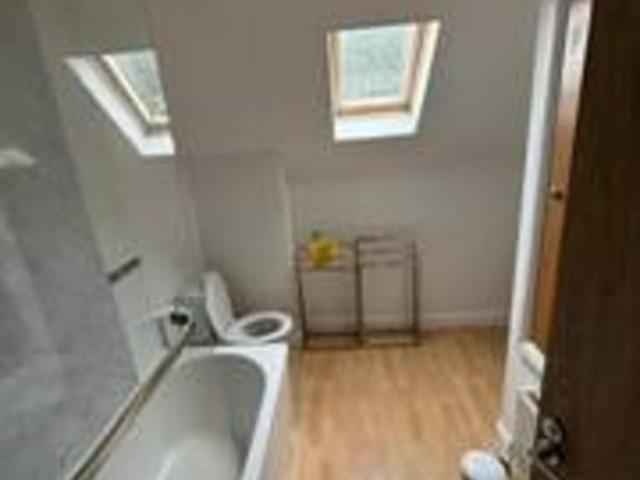 3 bedroom detached house to rent