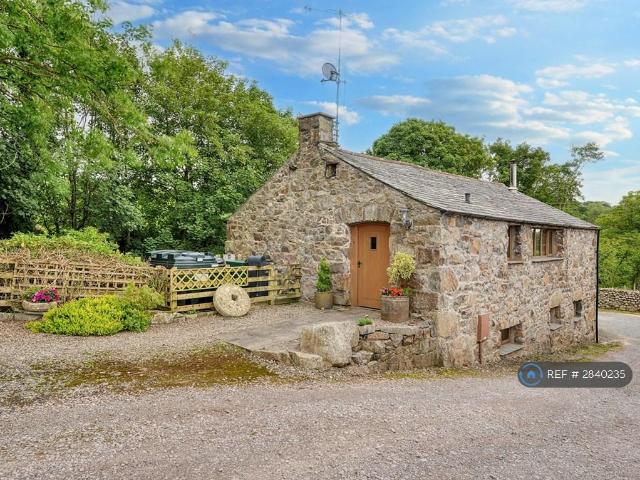 3 bedroom detached house to rent
