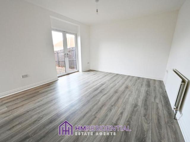 3 bedroom detached house to rent