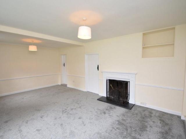 3 bedroom detached house to rent