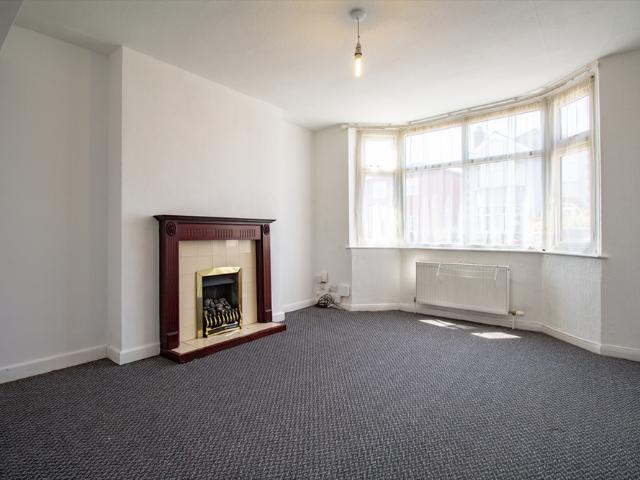 3 bedroom detached house to rent