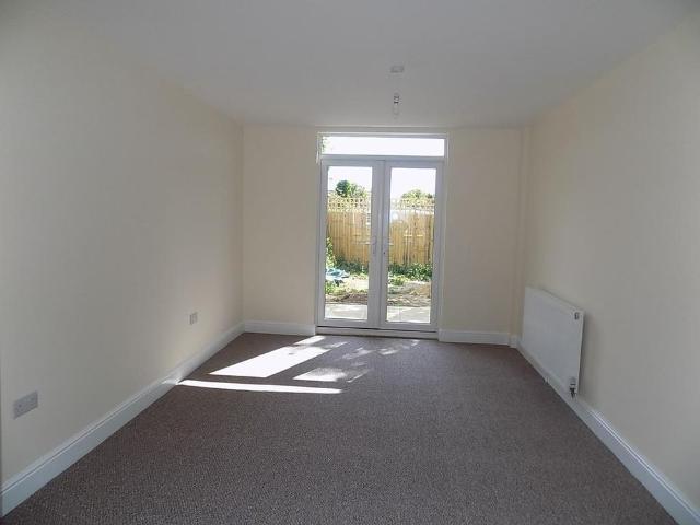 3 bedroom detached house to rent
