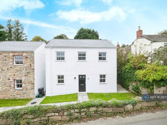 3 bedroom detached house to rent