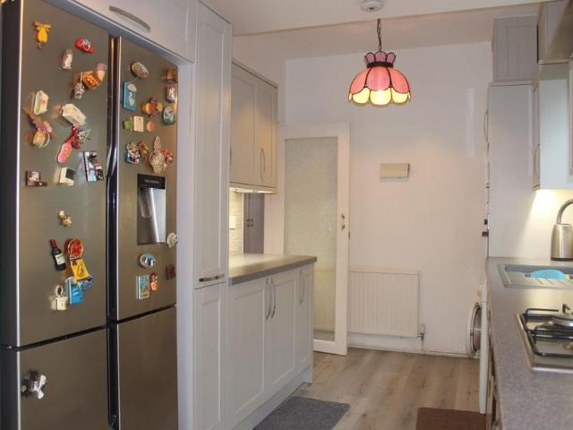 3 bedroom detached house to rent