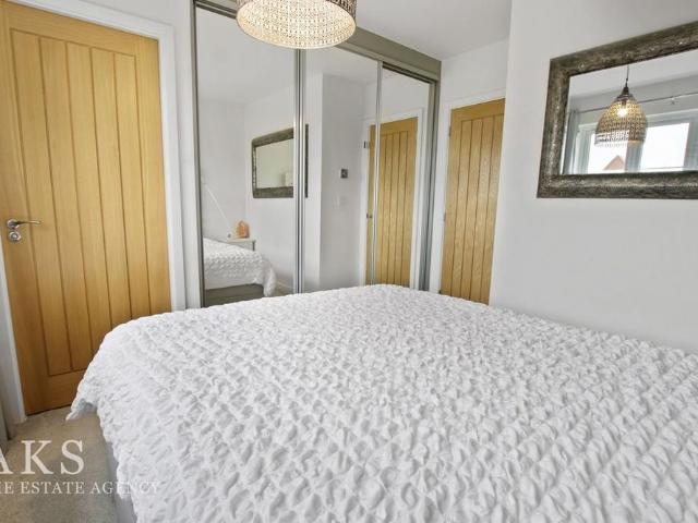 3 bedroom detached house to rent