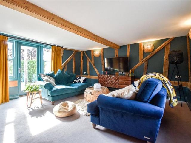 3 bedroom detached house to rent
