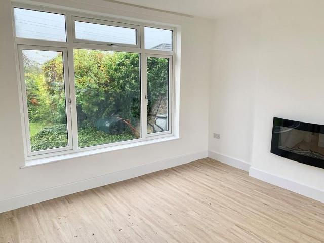 3 bedroom detached house to rent
