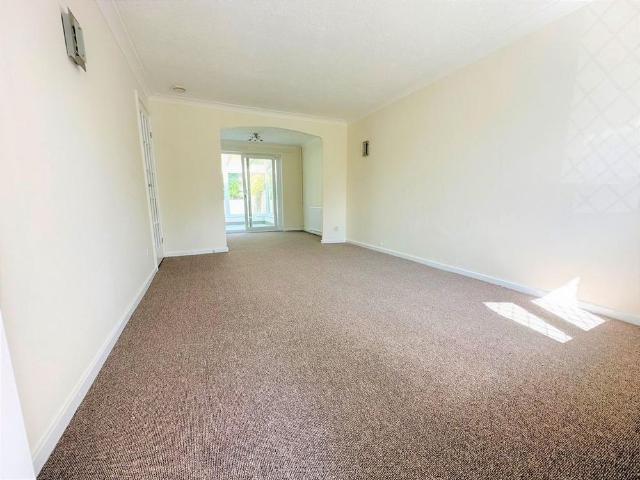 3 bedroom detached house to rent
