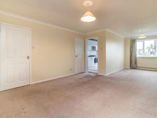 3 bedroom detached house to rent