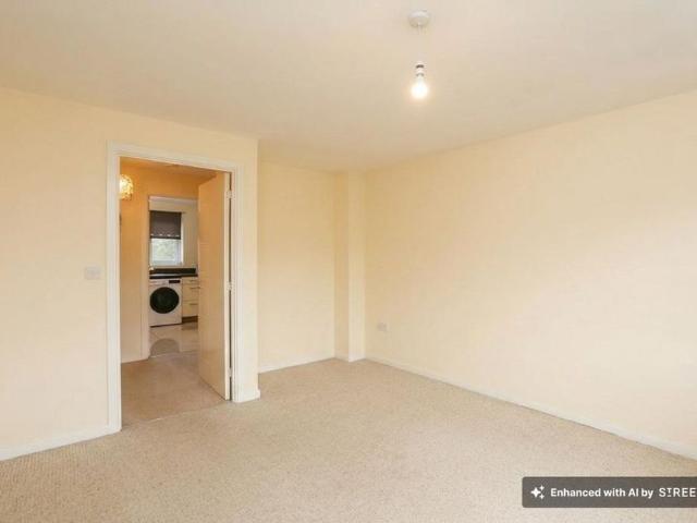 3 bedroom detached house to rent
