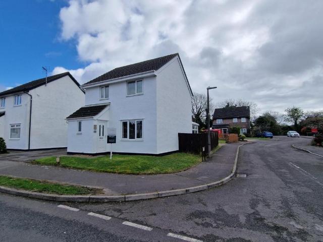 3 bedroom detached house to rent