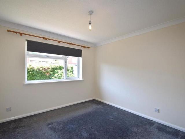 3 bedroom detached house to rent