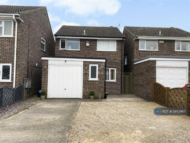 3 bedroom detached house to rent