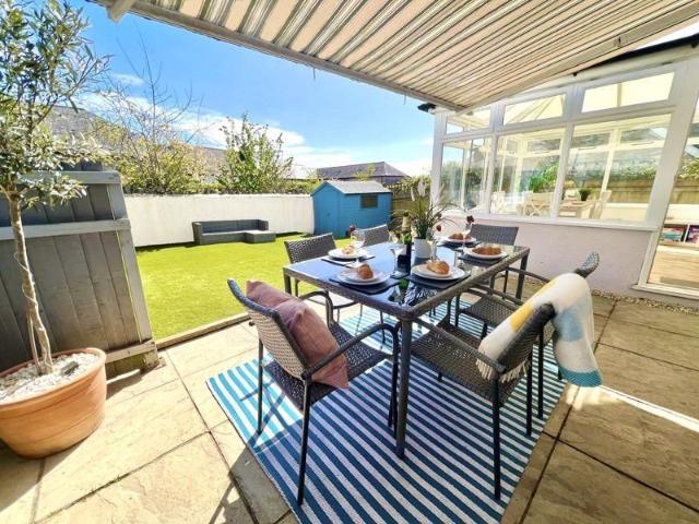 3 bedroom detached house to rent