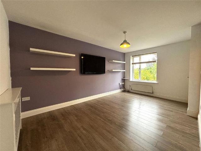 3 bedroom detached house to rent