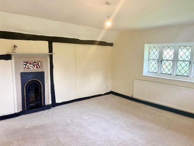 3 bedroom detached house to rent